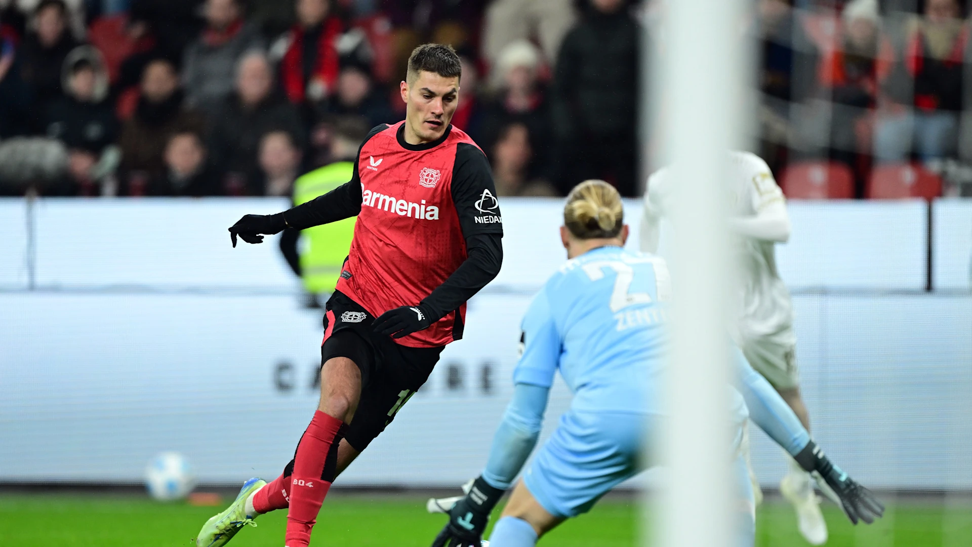 DFB-Pokal 2024/25: Arminia Bielefeld vs. Bayer Leverkusen im kostenlosen Livestream - ServusTV On